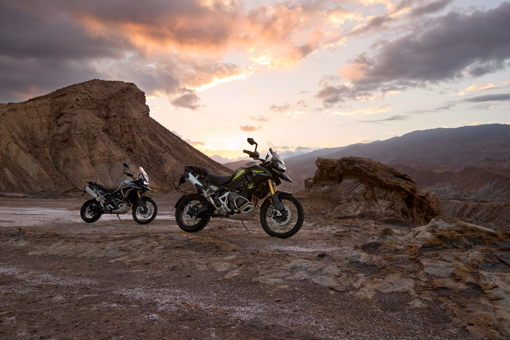 Ces nouvelles Triumph Tiger 900 et 1200 arrivent avec des options ...